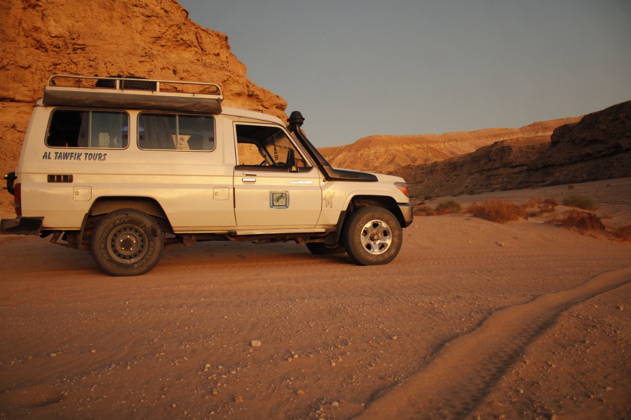 HURGHADA BEDOUIN DESERT SAFARI BY JEEP 4X4 ⋆ Essential Egypt Experience